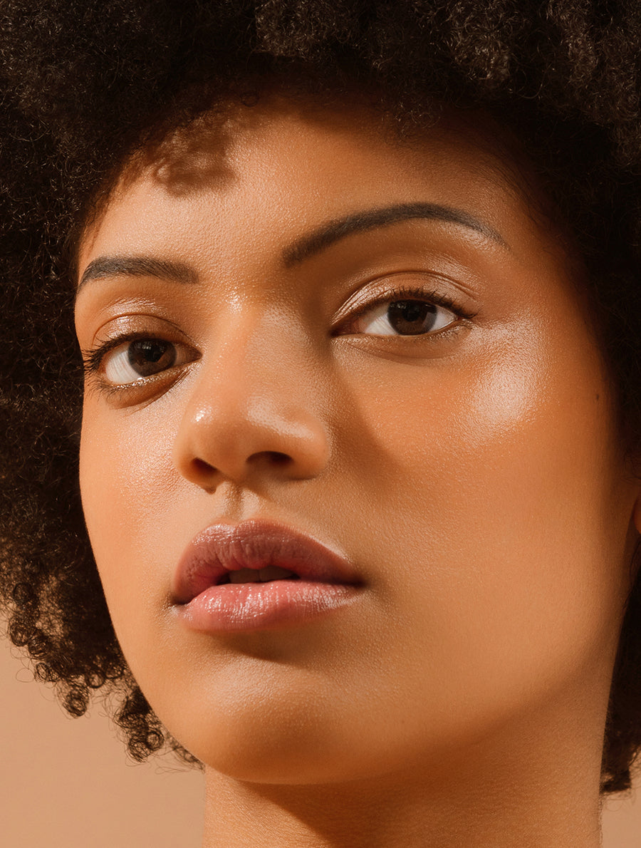 Biography | Golden Ray - Face Oil